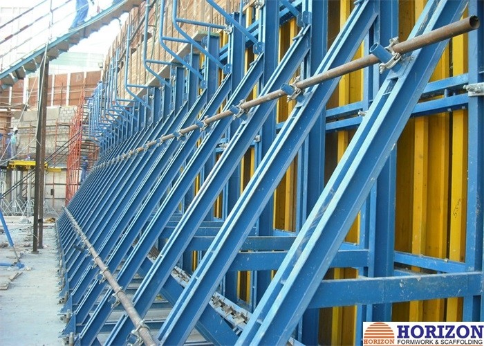Single-sided Formwork Supporting Frames for Fetaining Wall Concrete ...